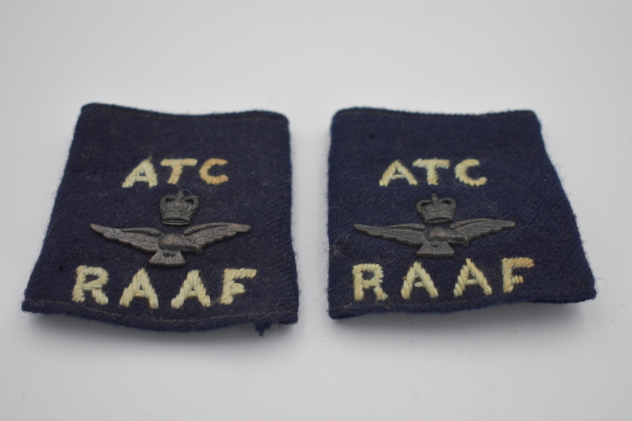 Badge (item) - RAAF- Air Training Corps (ATC)Epaulet Slides Navy, with ...