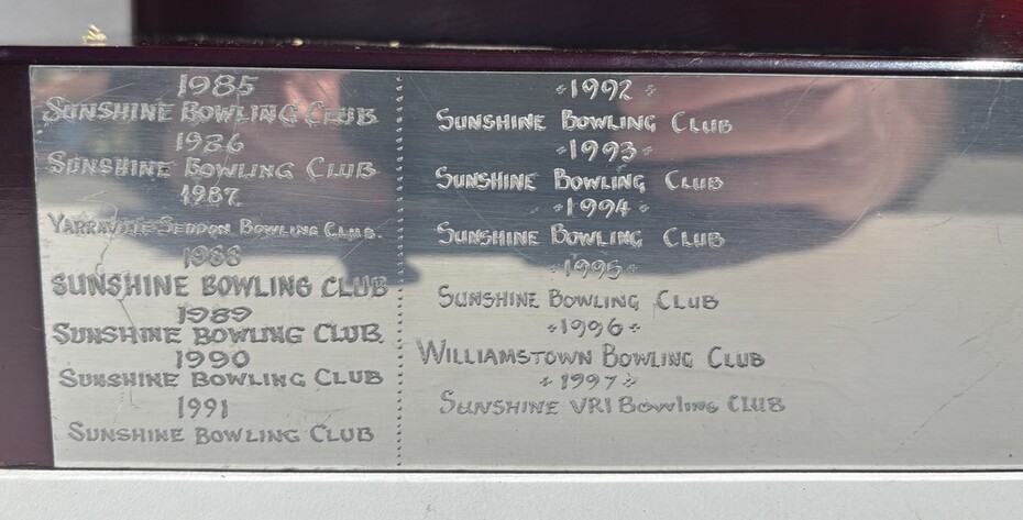 Memorabilia - Sunshine Bowling Club Cooinda Bowls Championship Shield