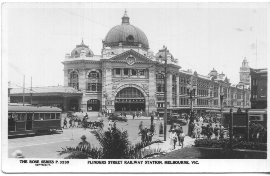 Postcard, Rose Stereograph Co, "Flinders Street Railway Station ...